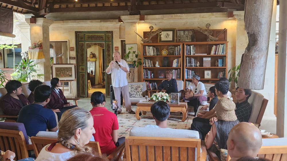 Arma ‘Library Talk’, Upaya Menstimulasi Anak Muda Kunjungi Gallery dan ...