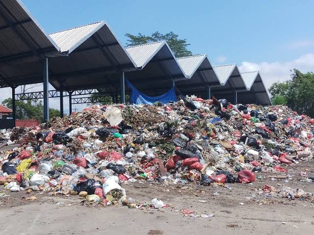 Darurat Sampah, APBD 2026 Badung Hanya Anggarkan Rp100 Miliar | Warta ...