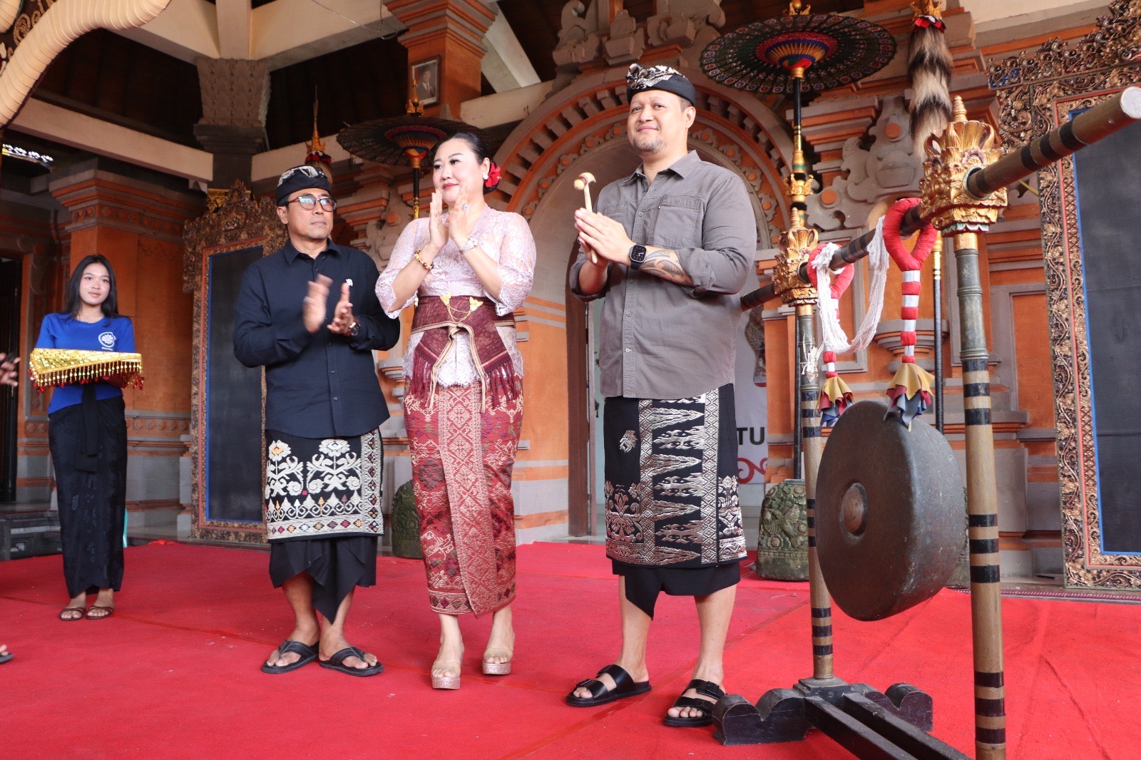 Wabup Buka Lomba Bapang Barong Buntut dan Mekendang Tunggal Regenerasi ...